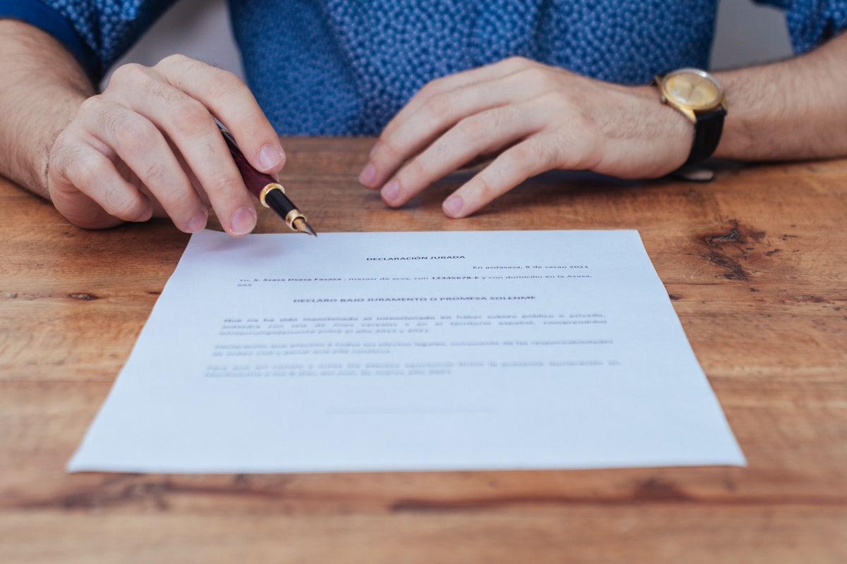 How to write an affidavit letter | Acrobat Sign