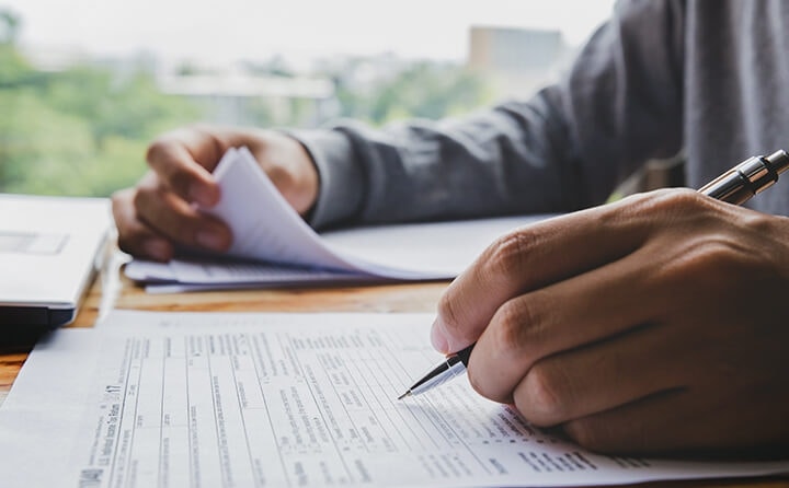 W9 forms: What is a W-9 and how is it used | Adobe Acrobat Sign