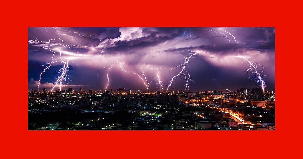 Free thunder sound effect generator - Adobe Firefly