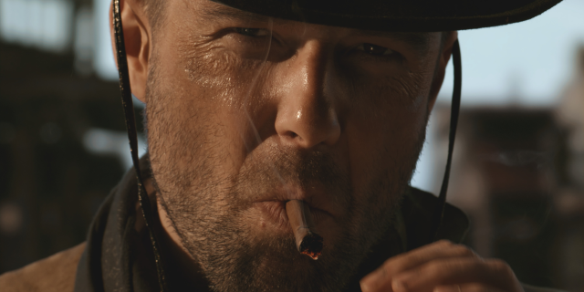 close up shot description