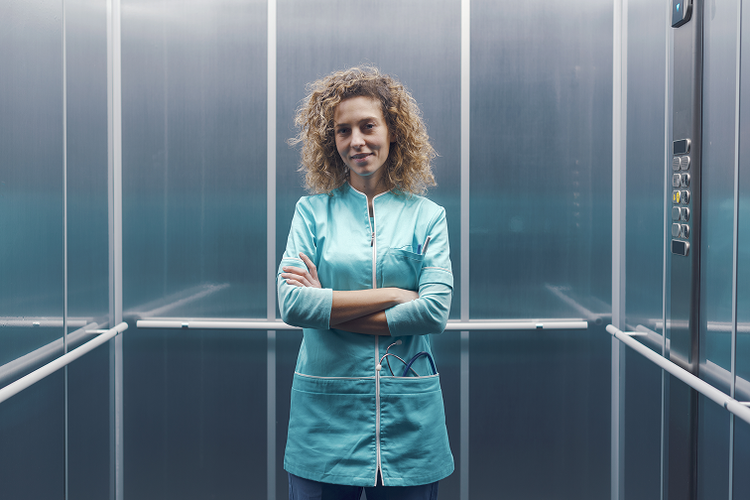 Pan shot: Definition & examples of the camera pan | Adobe