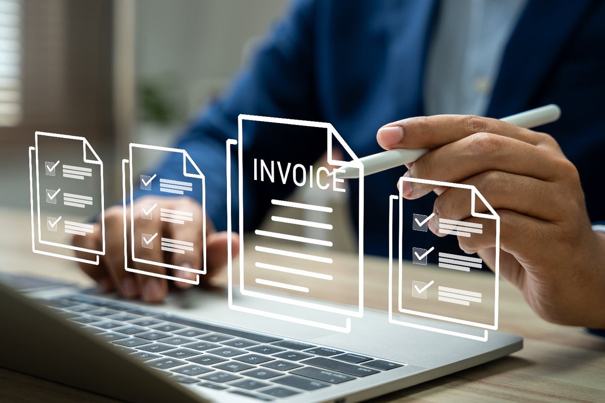 Essential guide to tax invoices for businesses to stay GST compliant ...