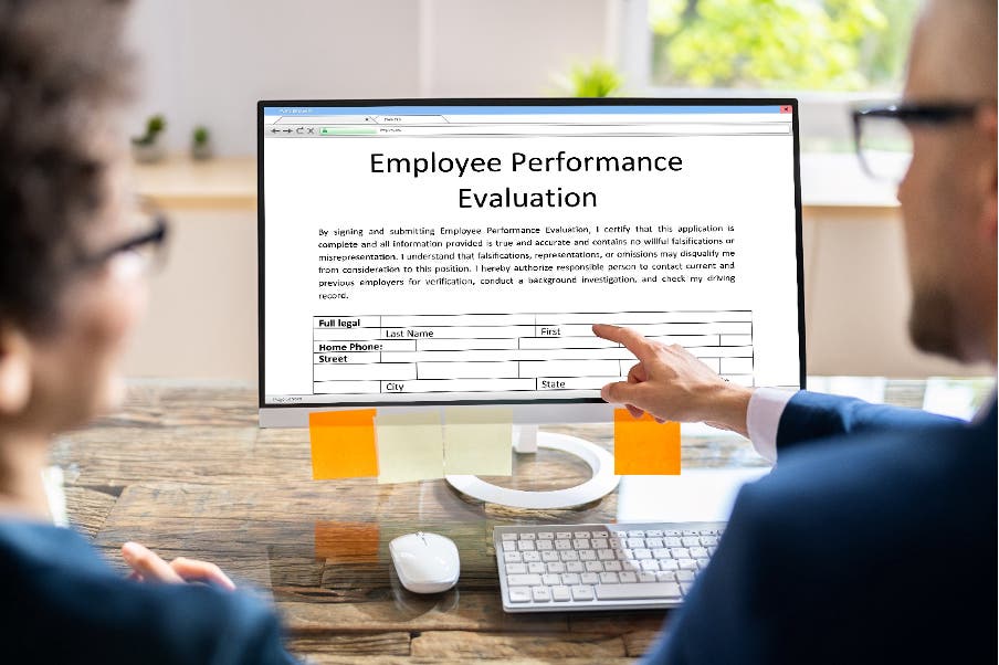 How to create an employee performance review template + free ...
