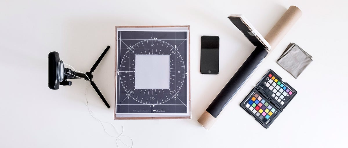 Make Your Smartphone a Material Scanner - Adobe Substance 3D
